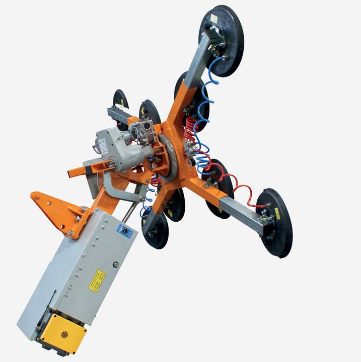 Two in one: Maeda and Oktopus work hand in hand