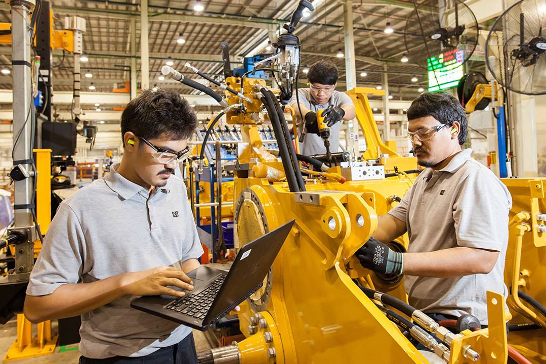 Caterpillar achieves 5000th tractor milestone in Thailand