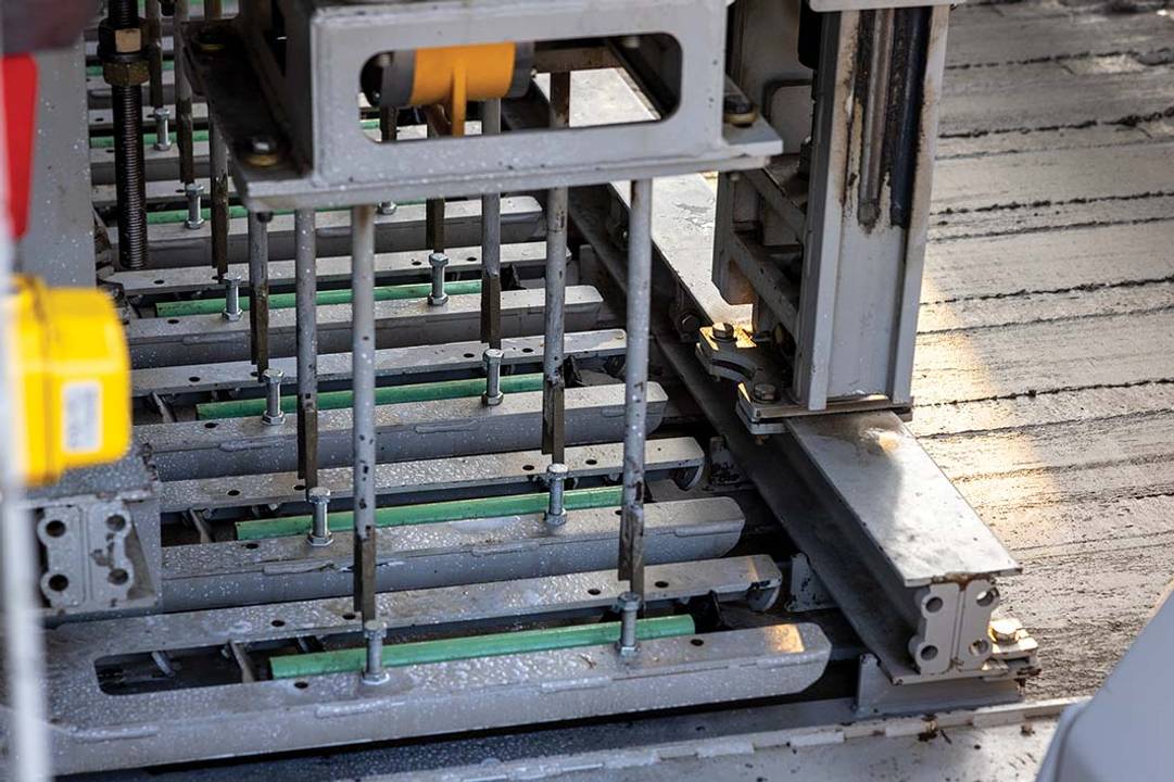 Power Pavers introduces SF-3404 slipform paver