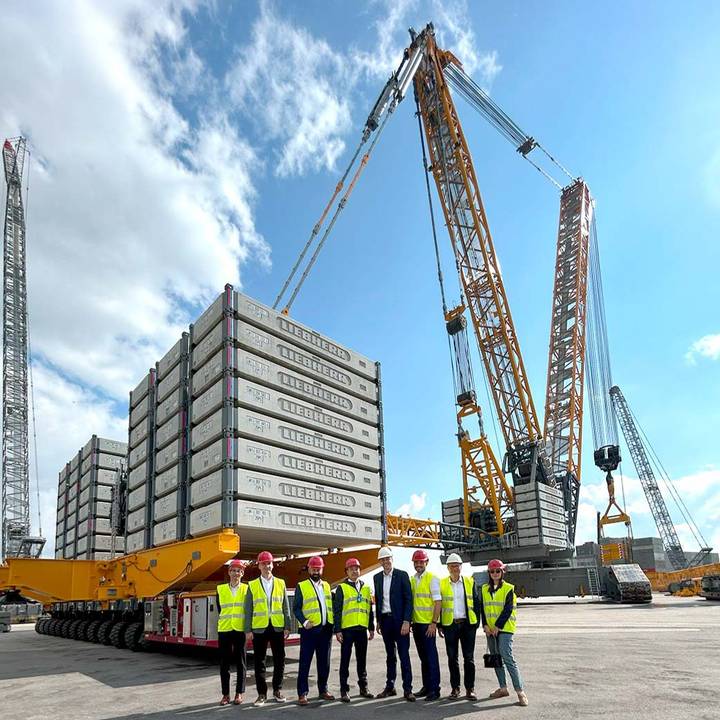 Denzai acquires second Liebherr LR12500-1.0 crawler crane – ‘world’s ...